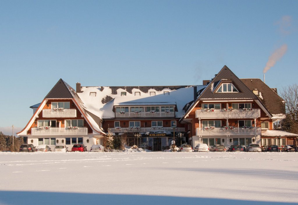 4 Sterne Superior Wellnesshotel in Hinterzarten im Schwarzwald ...